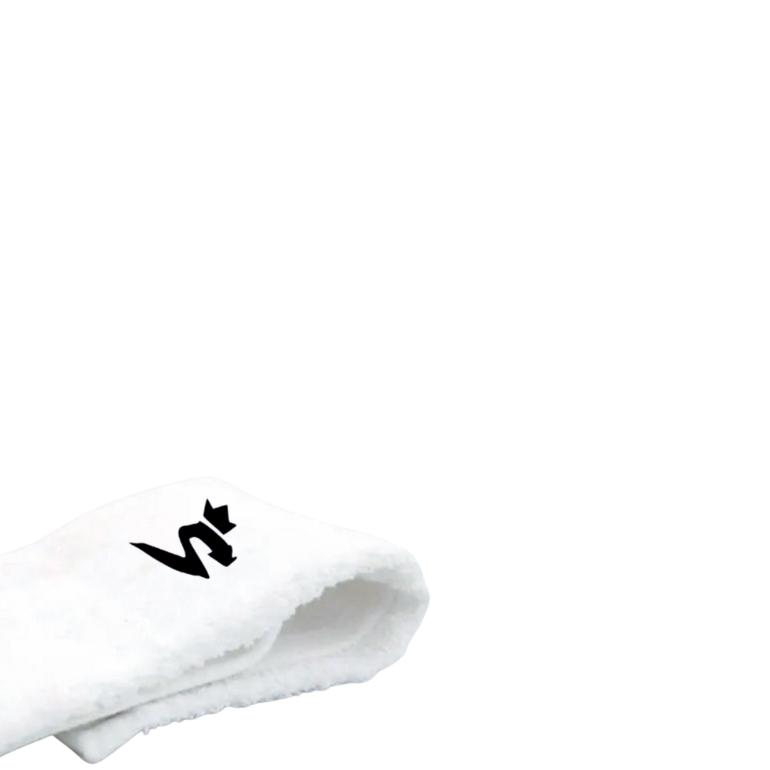 WHITE QB TOWEL – Sleeve King Athletics